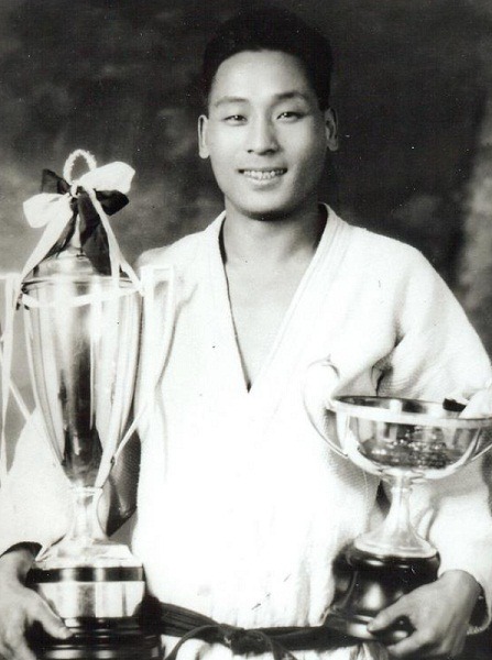 Steve Sasaki - BC Sports Hall of Fame